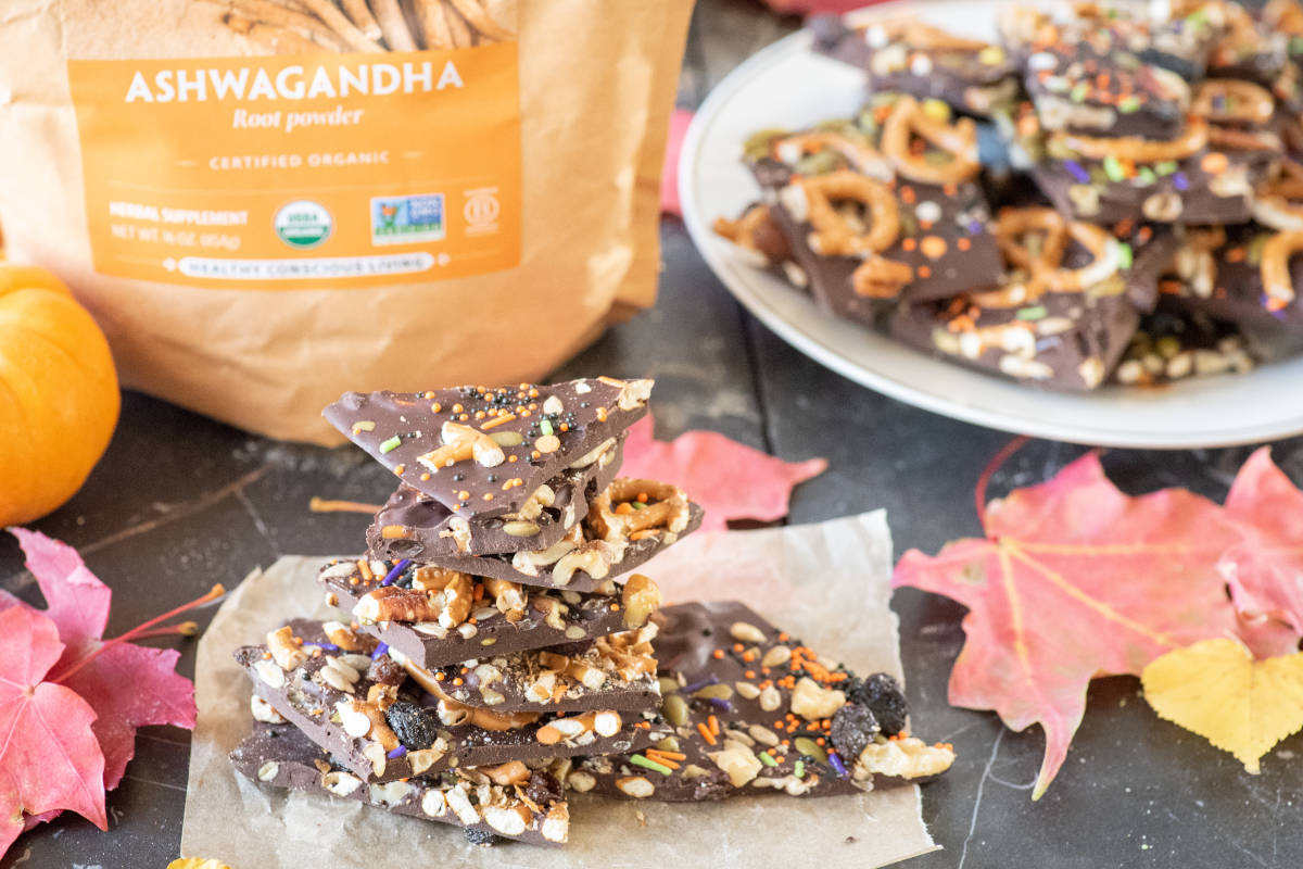 Chocolate Autumn Bark with Herbs and Seeds | Organic India