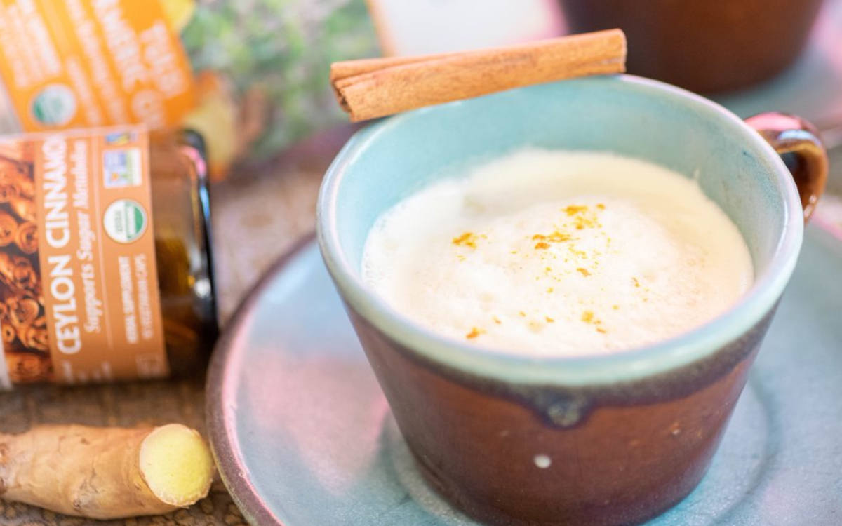 Turmeric Golden Milk Latte with Ginger | Organic India